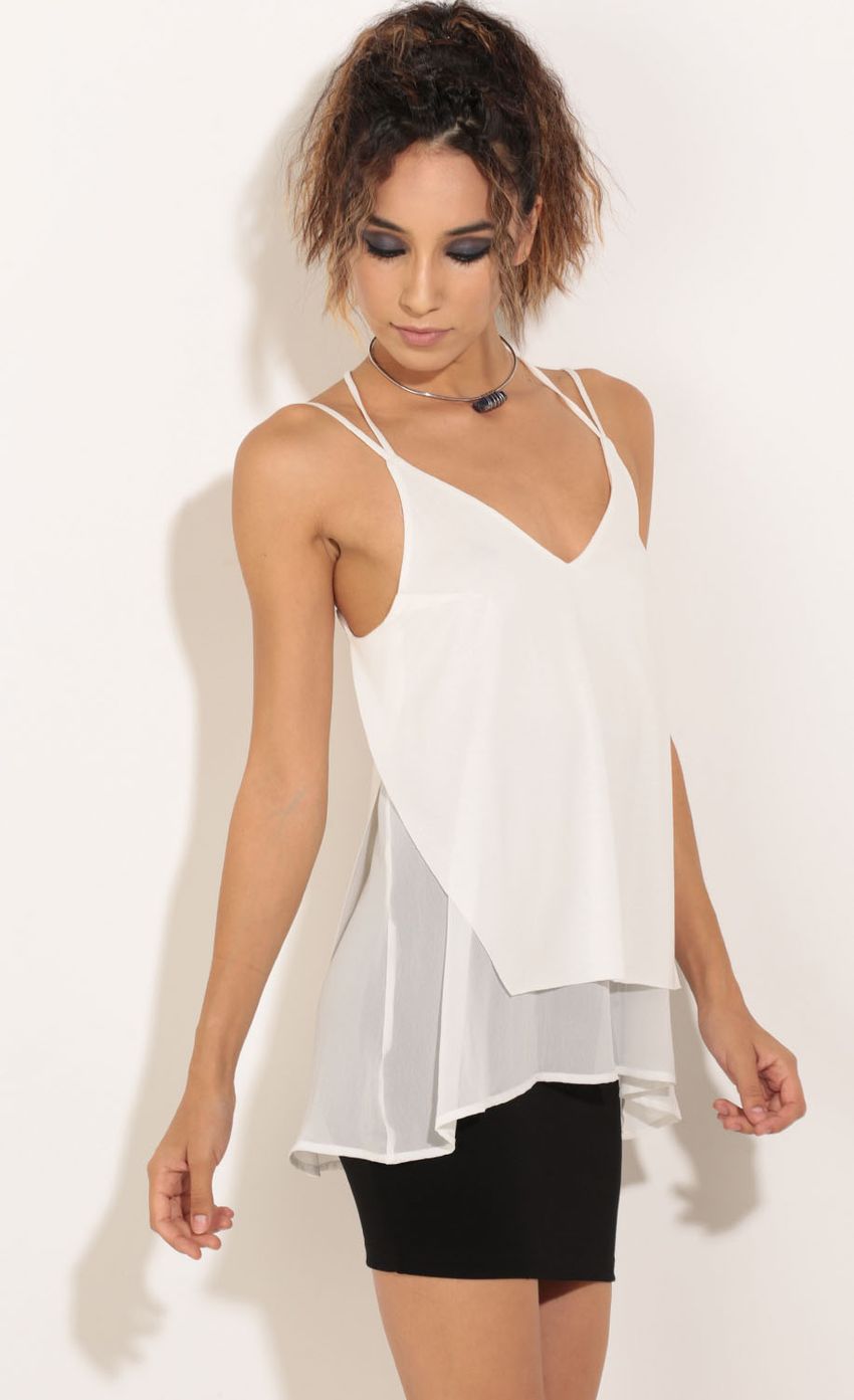 Layered Top In White | LUCY IN THE SKY